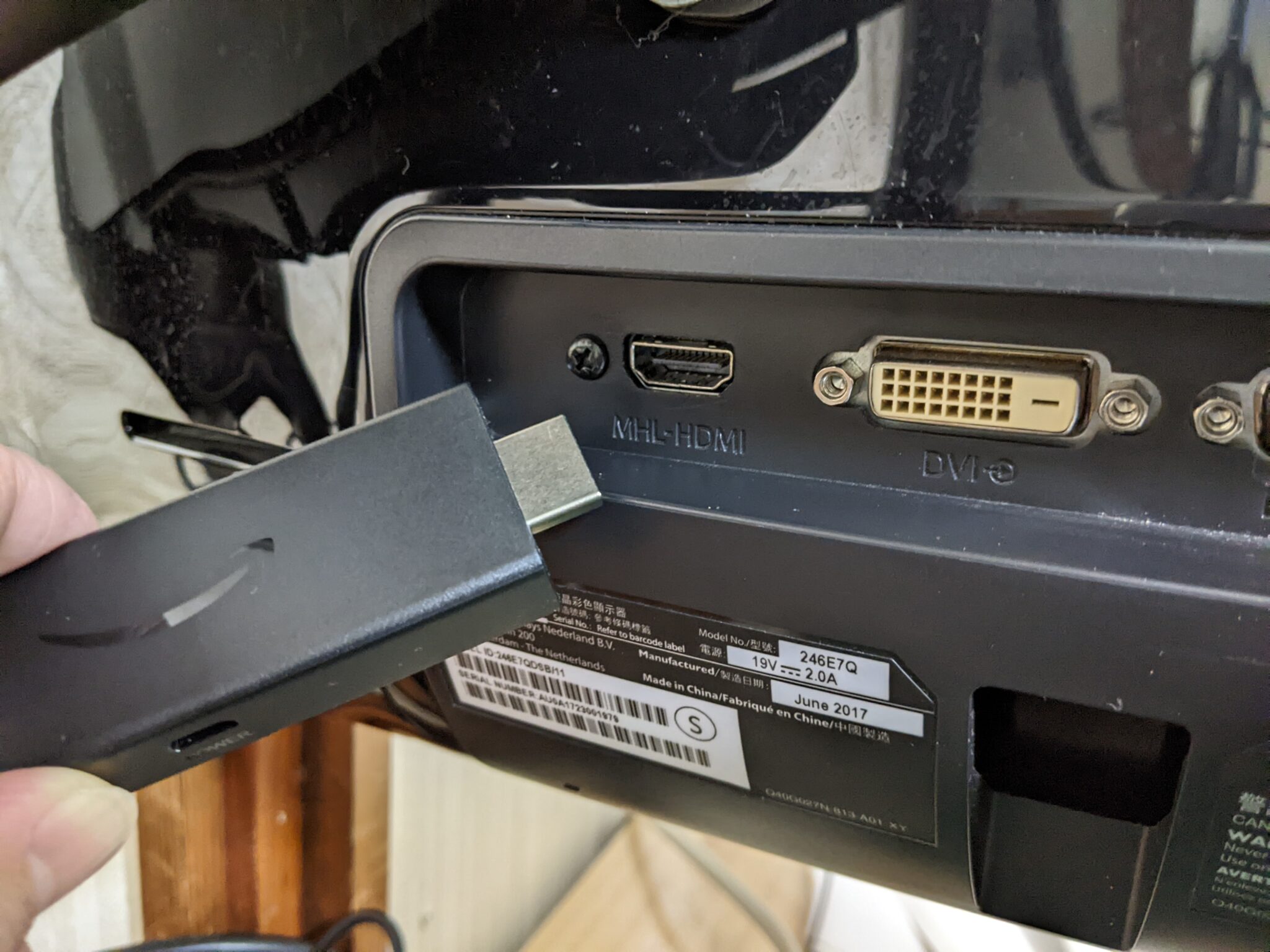 Amazon Fire TV Stick(ファイヤースティック)とは？何ができるのか対応動画配信サービスアプリなど | サブスク動画配信サービスを探せ！